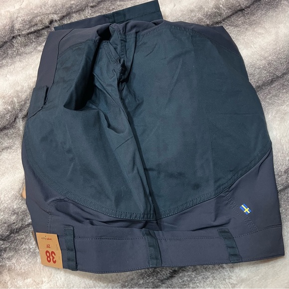 Fjallraven | Pants & Jumpsuits | Fjallraven Nikka Curved Trouser Dark ...
